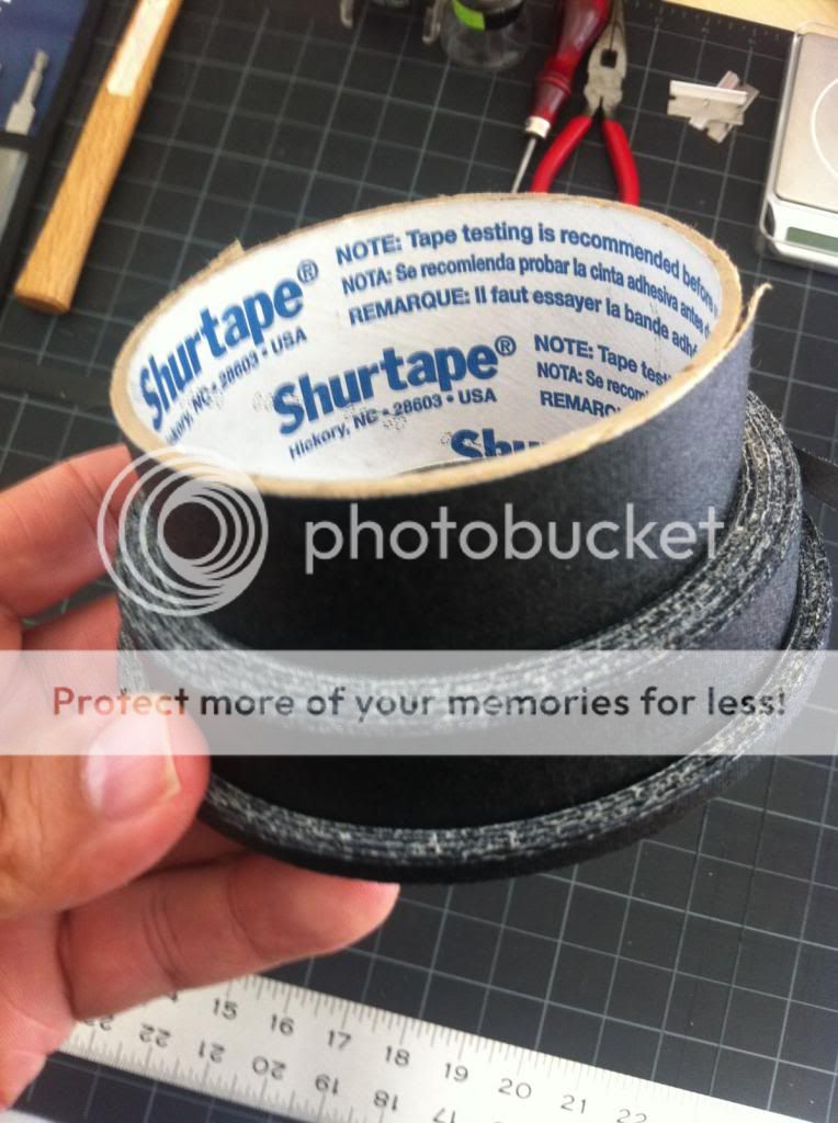 Grip shape customization. I want to make by Babolat more rectangle, or ...