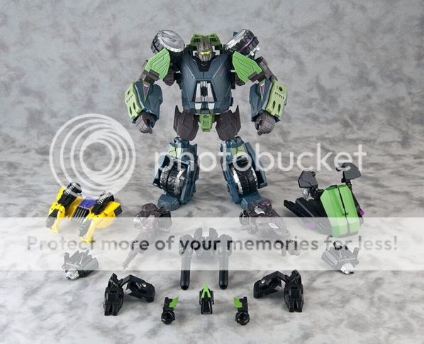 Microblaze Creations Military Titans - Unofficial Voyager Scale FOC ...