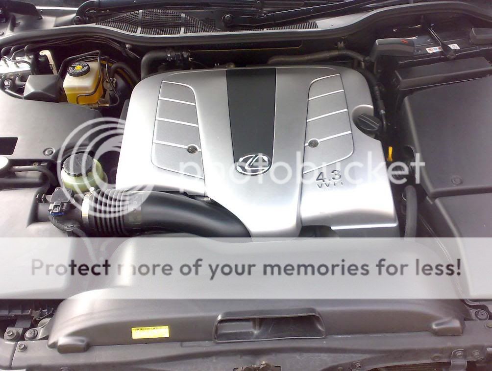 Lexus had 5mins to design a engine bay... : r/Justrolledintotheshop